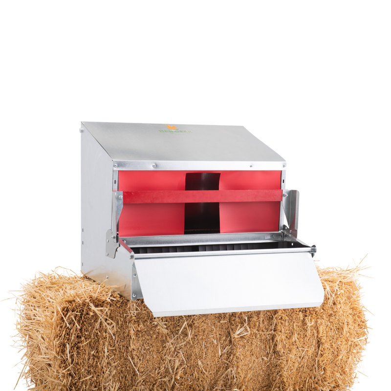 Small (24") Reversible Roll-out Nest Box (Up to 20 Hens) – HenGear